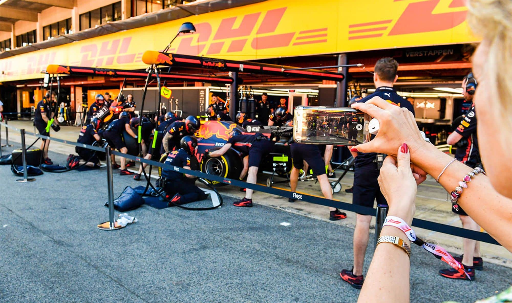 Luxury F1 Travel packages from the UK | Formula One